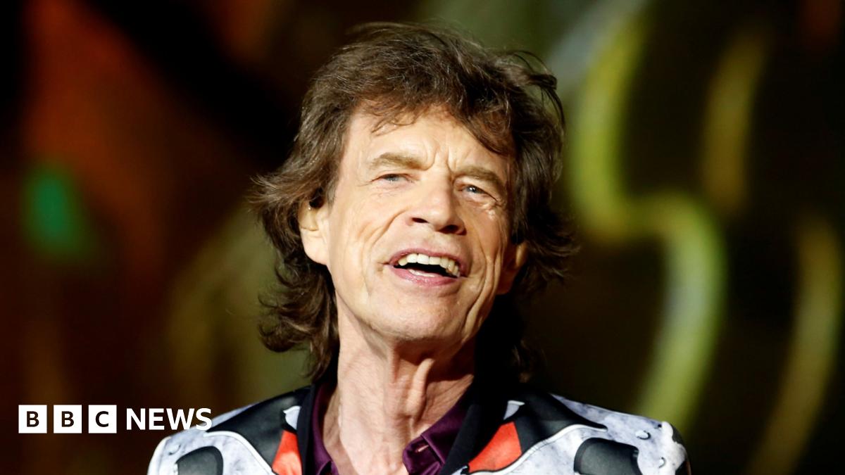Mick Jagger 'on the mend' after hospital treatment - BBC News