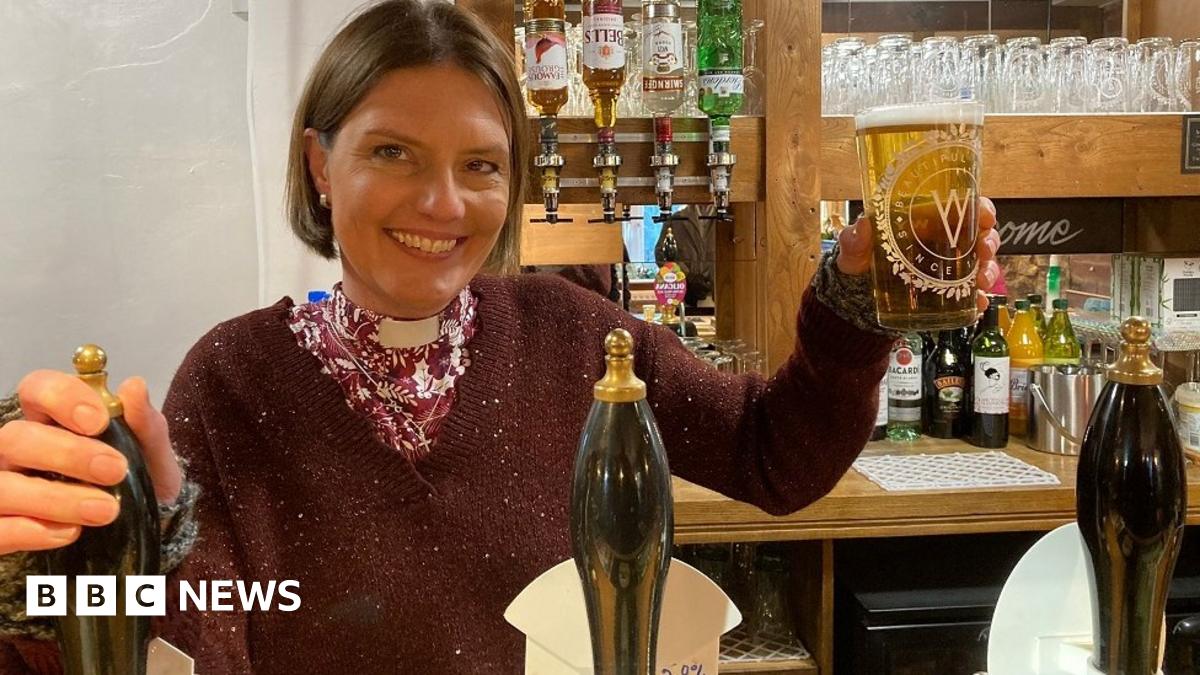 Vicar set to pull pints after West Malvern locals buy pub - BBC News