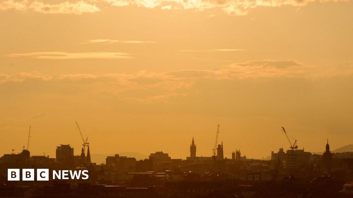 Scottish cities 'pollution-free in decade' - BBC News