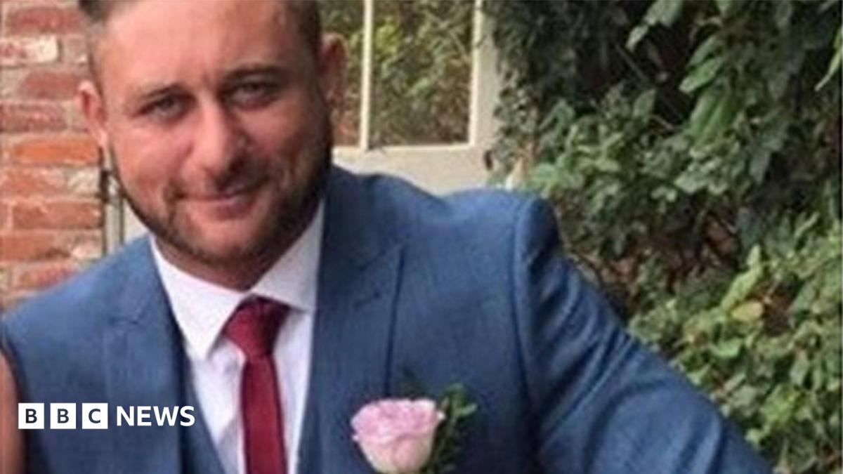 Nottingham crash death man struck 'in fit of temper' - BBC News