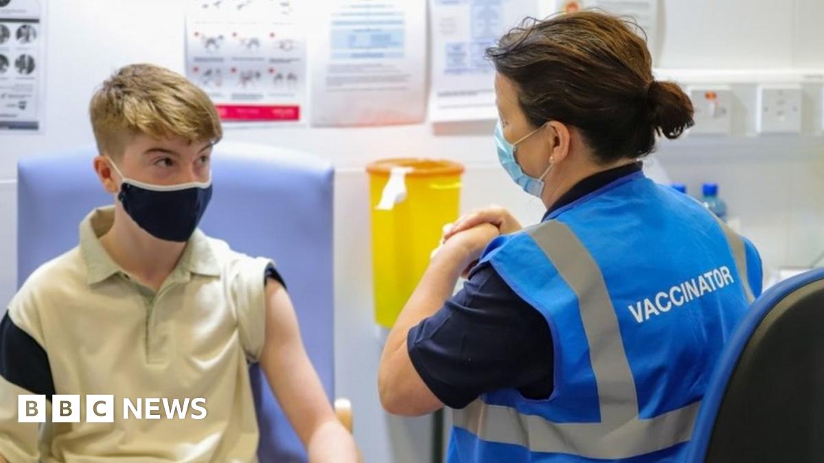 As it happened: UK reports 26,852 new Covid cases and 170 deaths - BBC News