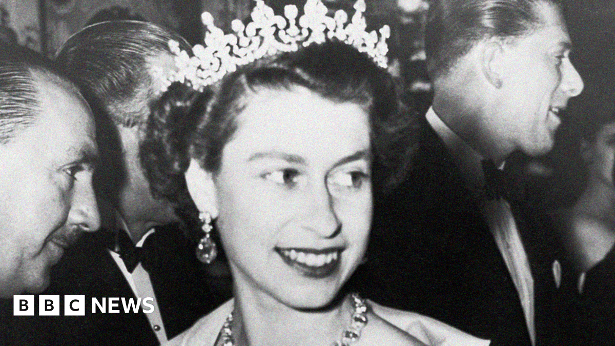 Death of Queen Elizabeth II: The moment history stops - BBC News