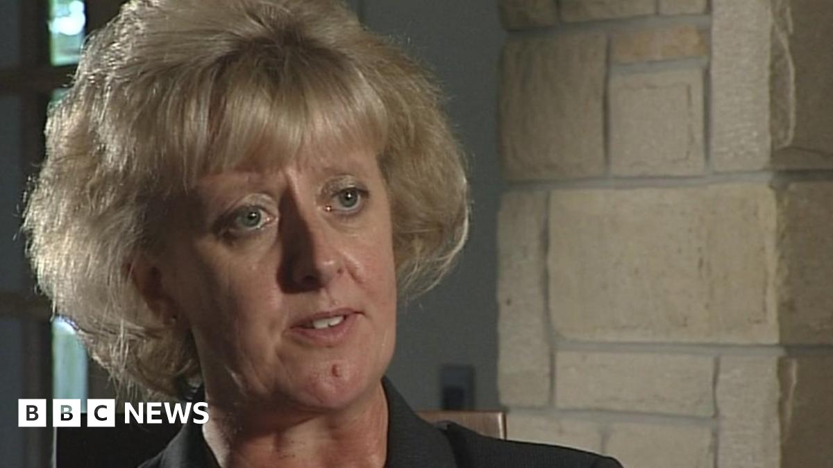 Sue Sim makes new call over Northumbria Police 'sexism' - BBC News