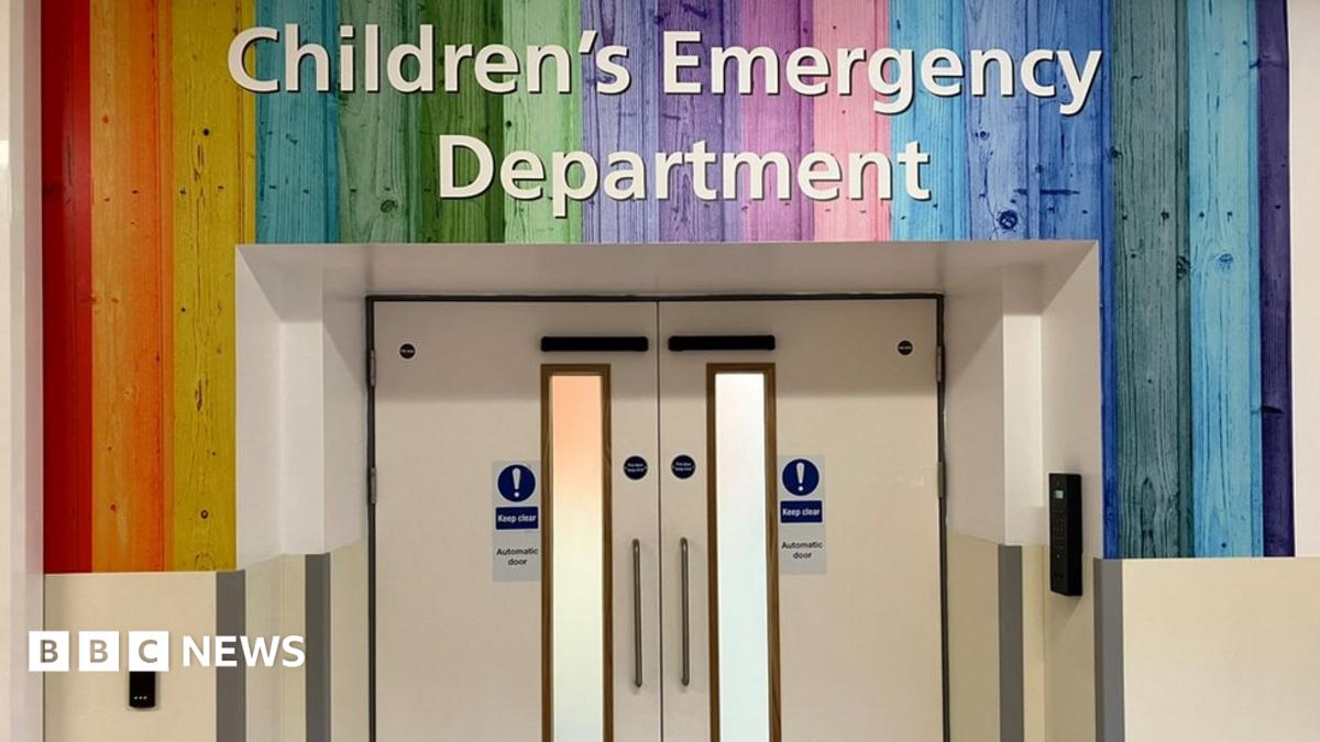 QEQM Margate: Revamped A&E department opens doors to patients - BBC News