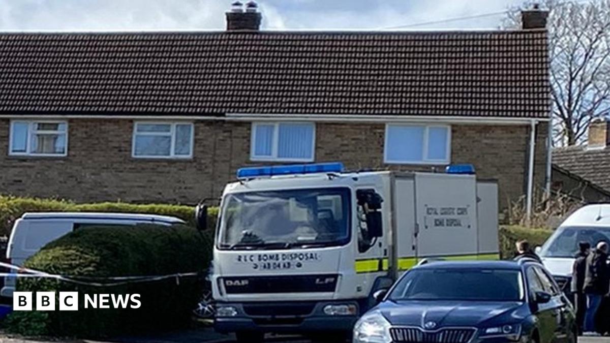 Sharnbrook: Man accused of explosion in house appears in dock - BBC News