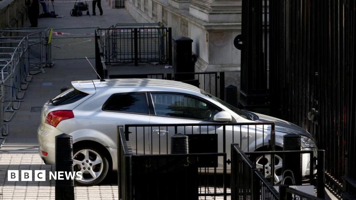Watch: Live coverage after car hits gates to Downing St - BBC News