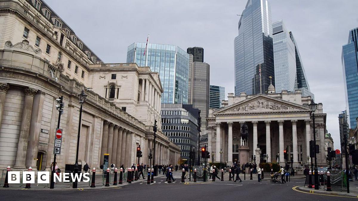 Interest rates held at 4% by Bank of England - BBC News