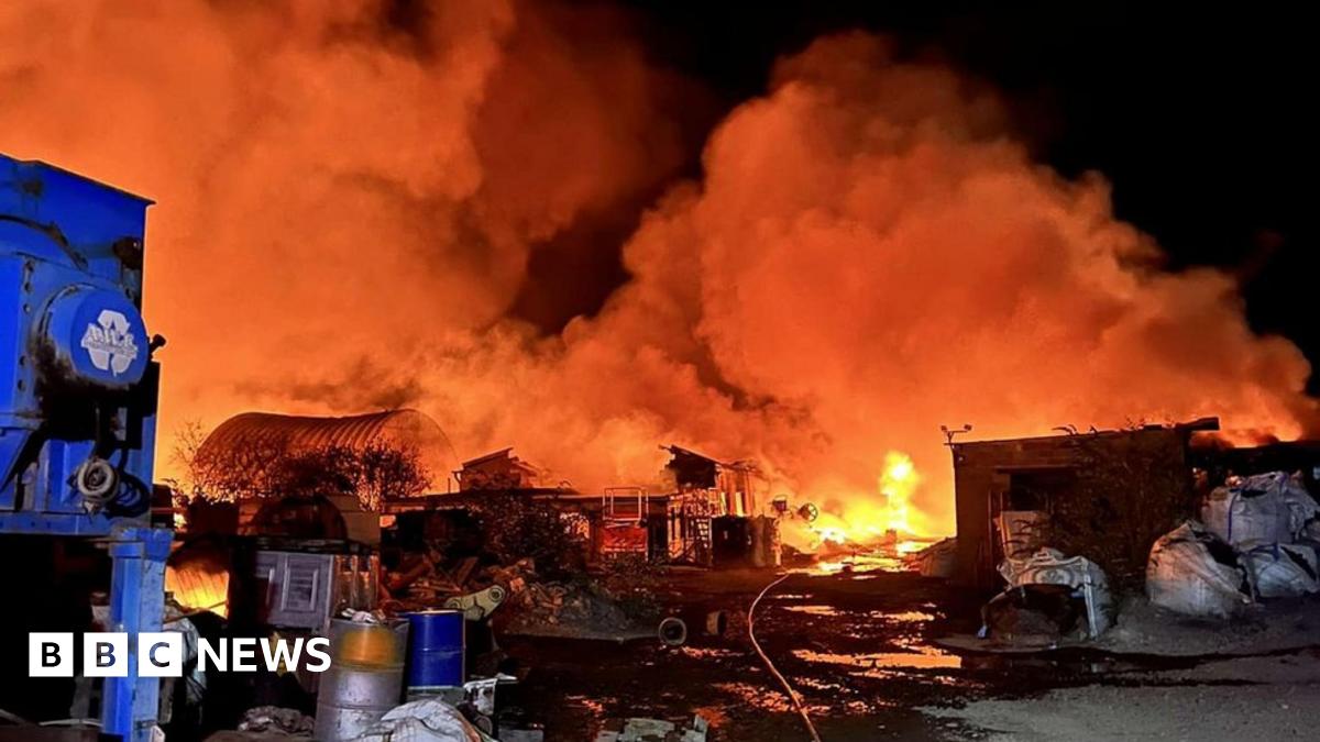 Ranskill tyre fire being treated as suspected arson - BBC News