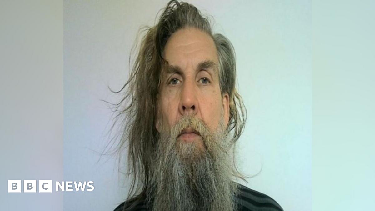 Boston: Inmate absconds from North Sea Camp open prison - BBC News