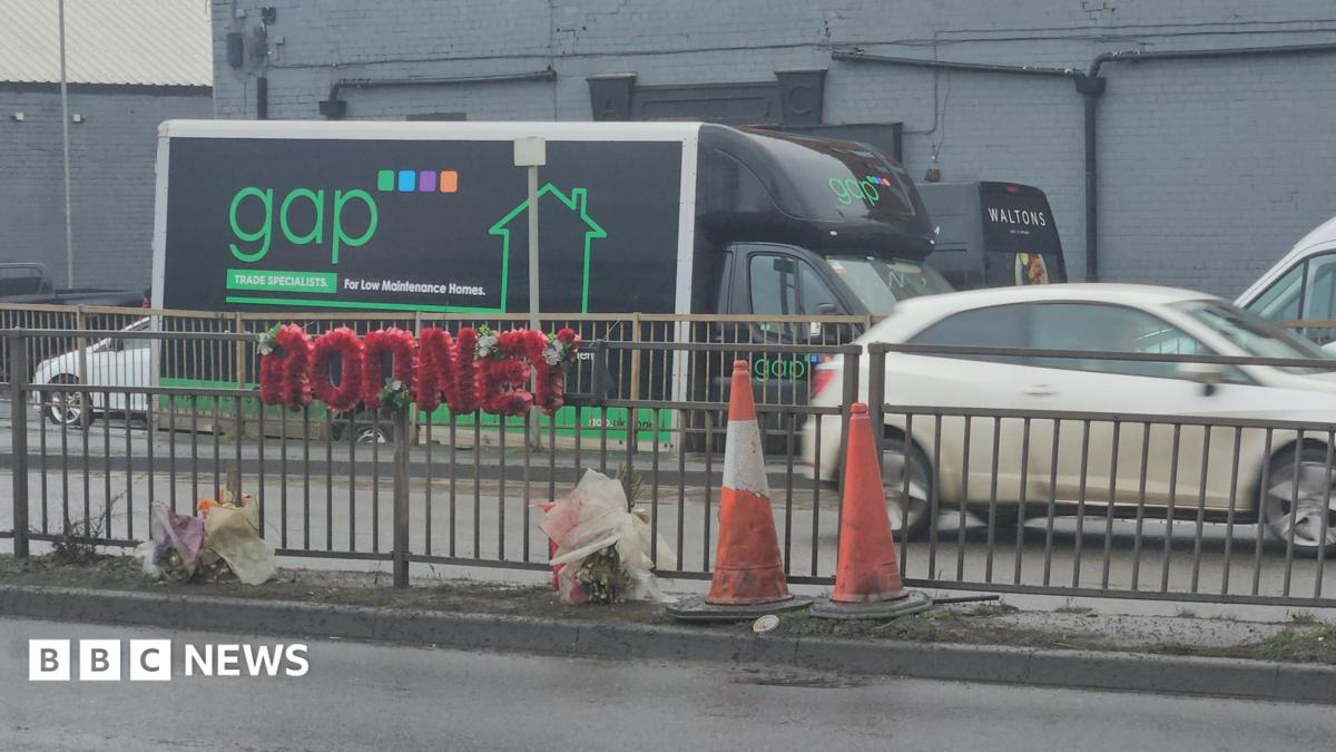 Rooley Lane damaged barriers risk more deaths, Bradford Council warned ...