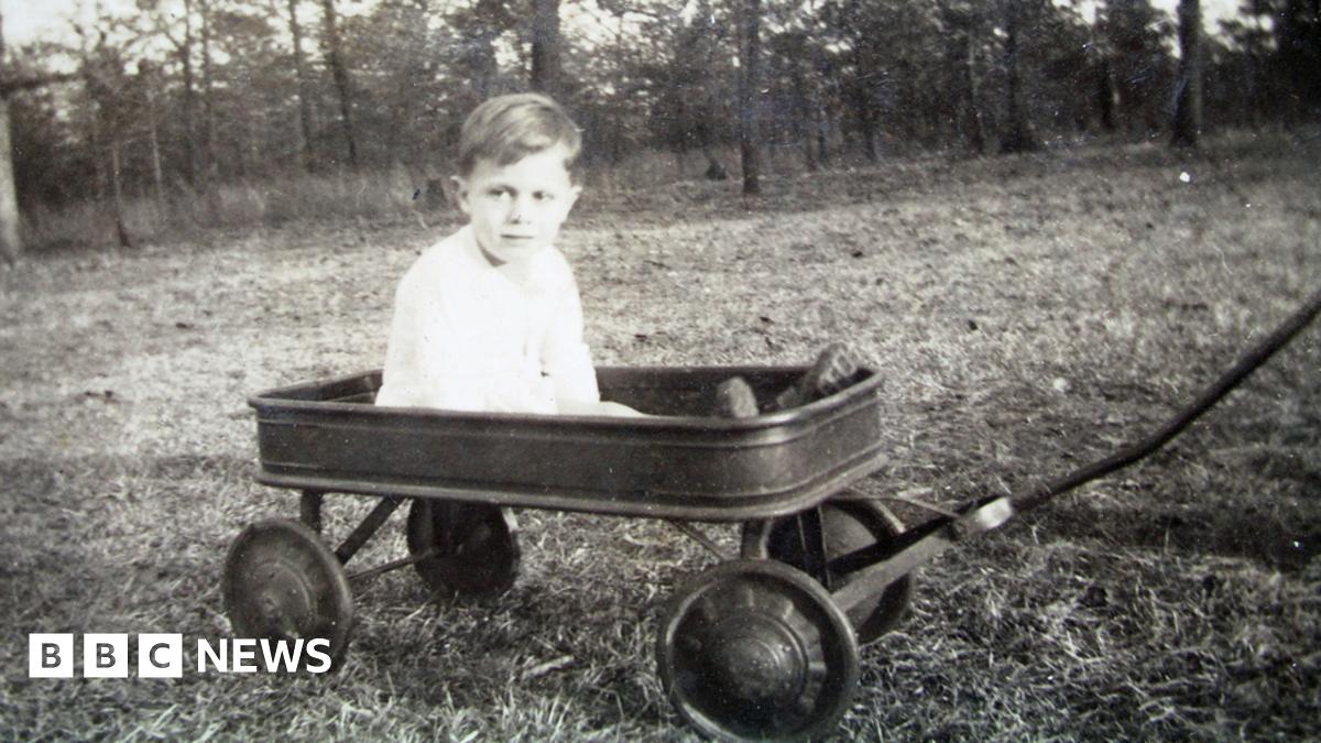 Donald Grey Triplett: The first boy diagnosed as autistic - BBC News