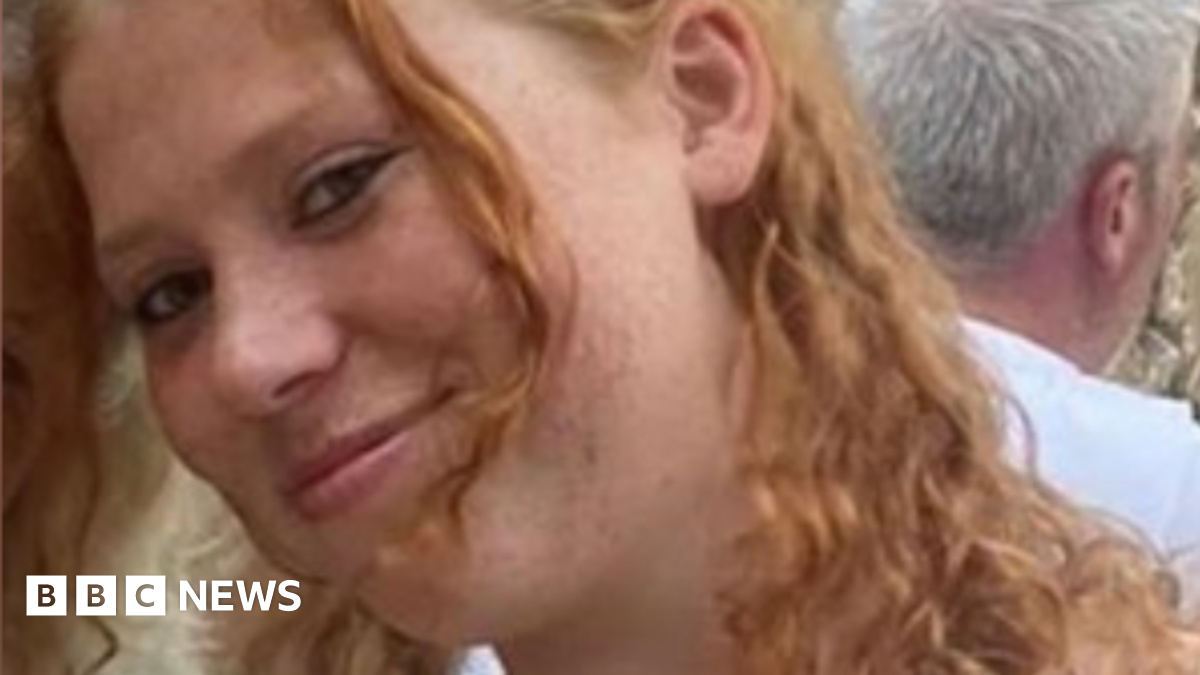 Diver Emily Sherwin died after getting caught in vortex, inquest hears ...