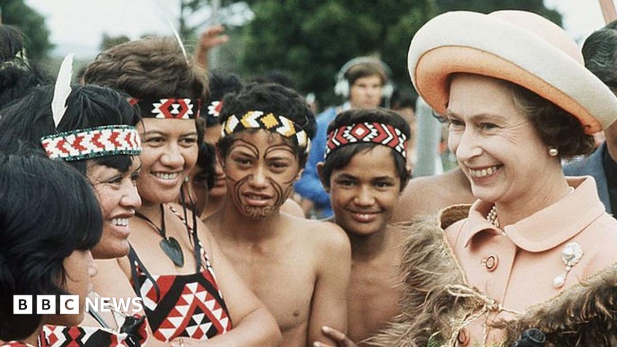 How Maori remember the Queen - BBC News