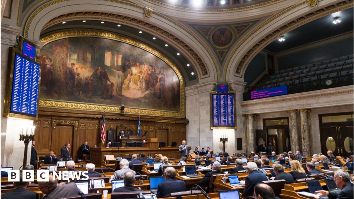 Wisconsin Republicans seek to hobble newly elected Democrat - BBC News