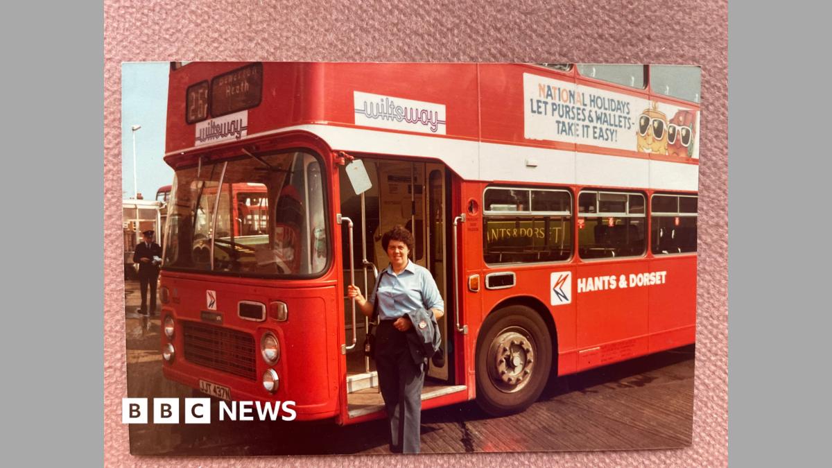 Meet Salisbury's first ever female bus driver - BBC News
