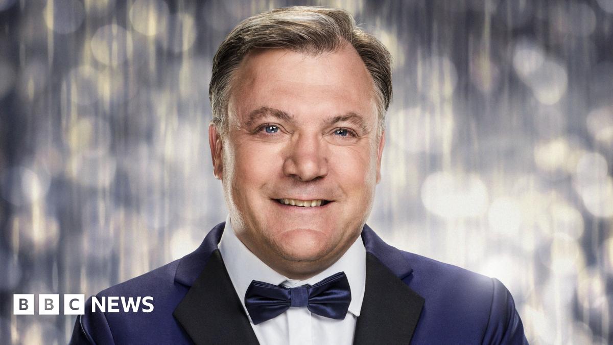 Ed Balls joins Strictly Come Dancing tour - BBC News