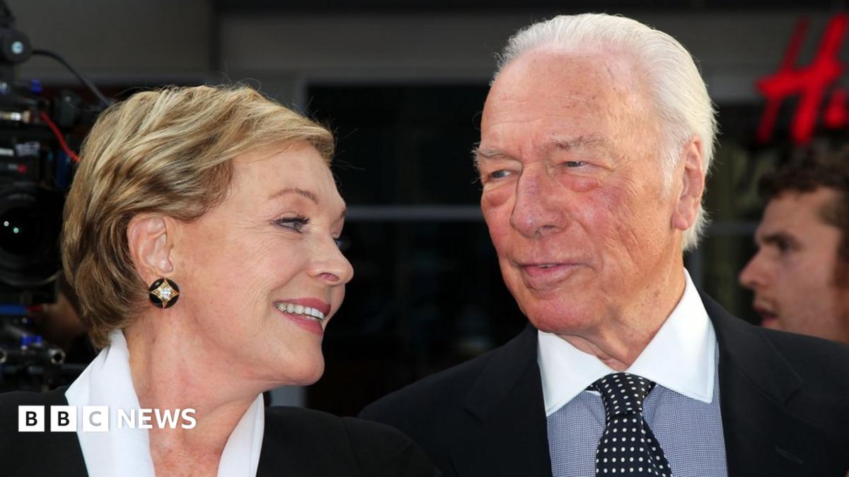 Christopher Plummer: Hollywood pays tribute to 'one of the greats ...