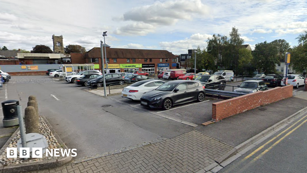 Two men charged after Swindon sexual assault - BBC News