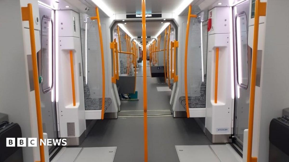 Metro upgrade: First glimpse at new-look trains ahead of testing - BBC News