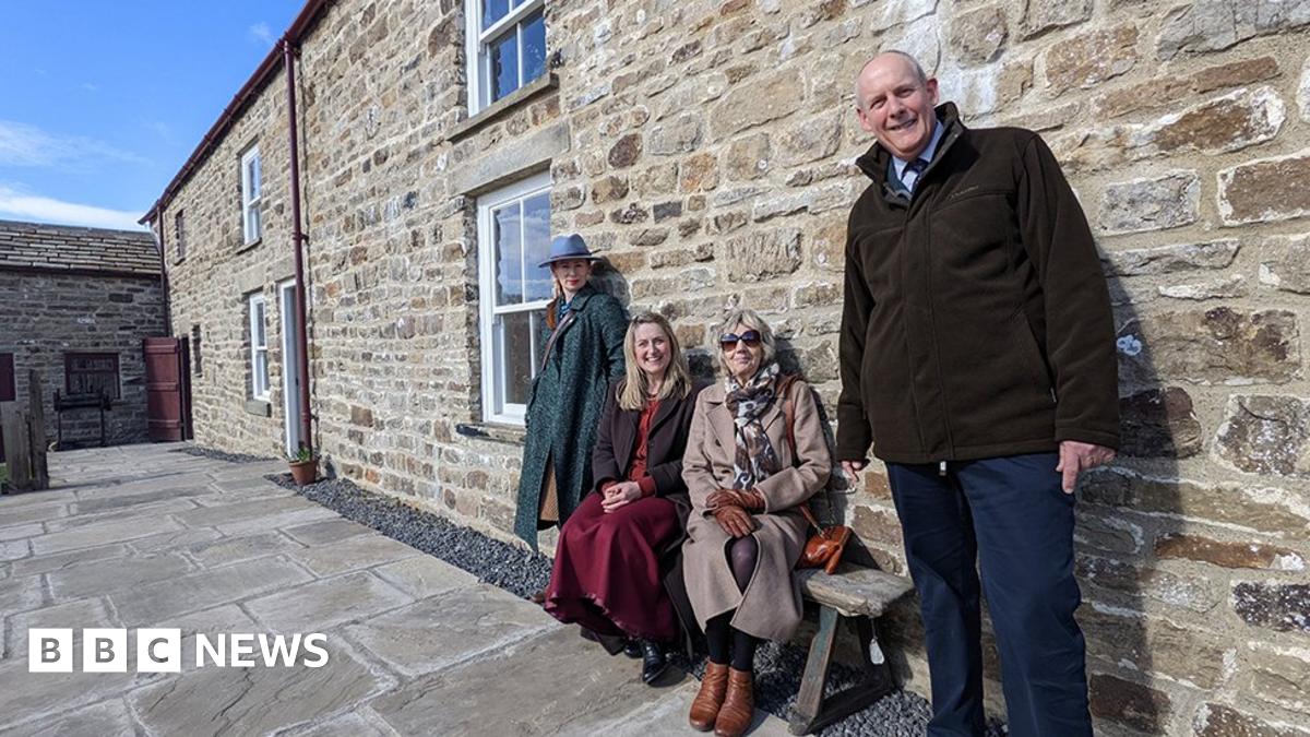 Weardale farmhouse moved and recreated at Beamish museum - BBC News