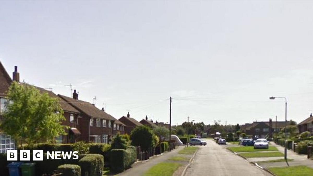 Garry Talbot jailed for life after admitting killing his father - BBC News