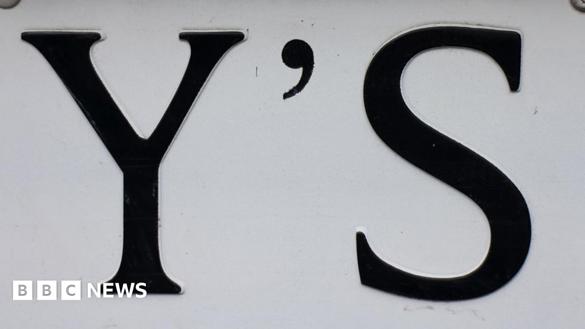 The Vocabularist: The peculiar names of punctuation marks - BBC News