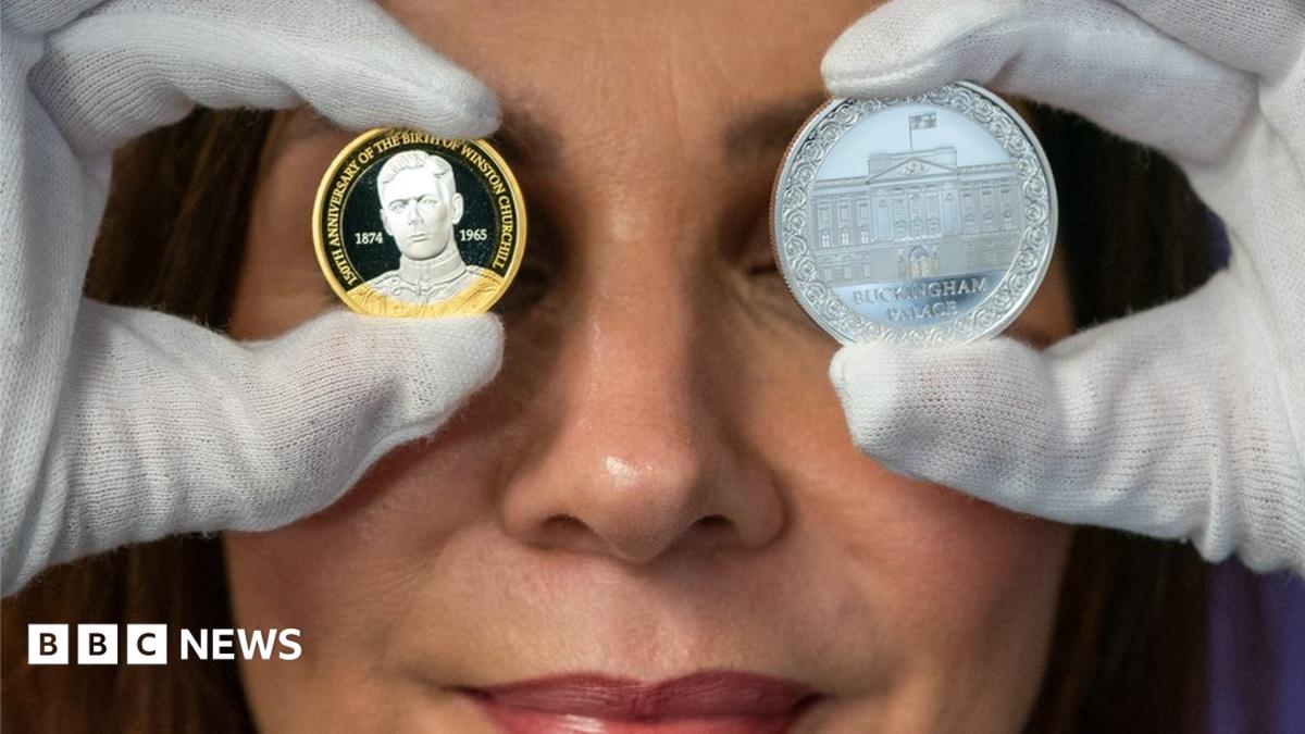 Coins with Churchill and the RNLI revealed by Royal Mint - BBC News