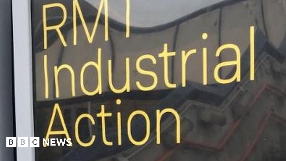 Northern rail strikes: New year strikes announced - BBC News