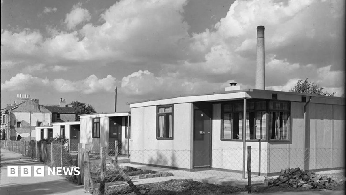 Factory-made homes: How prefabs sprouted from the ashes of war - BBC News