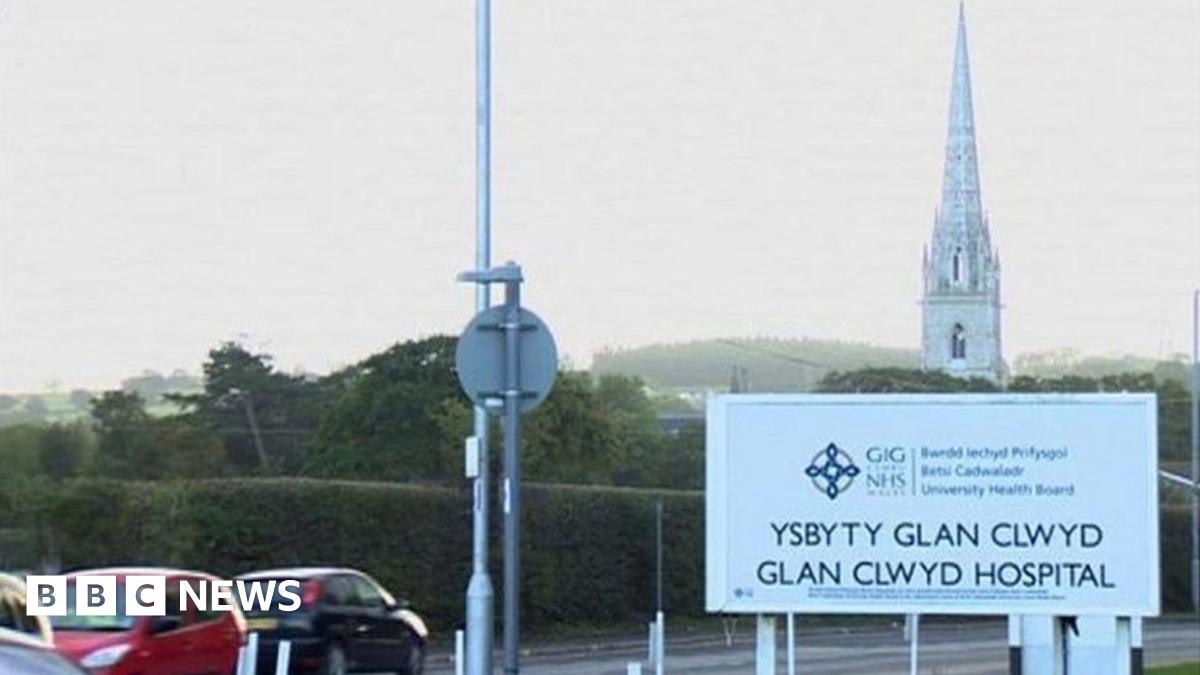 Glan Clwyd death inquest: Defibrillator 'mistake' - BBC News