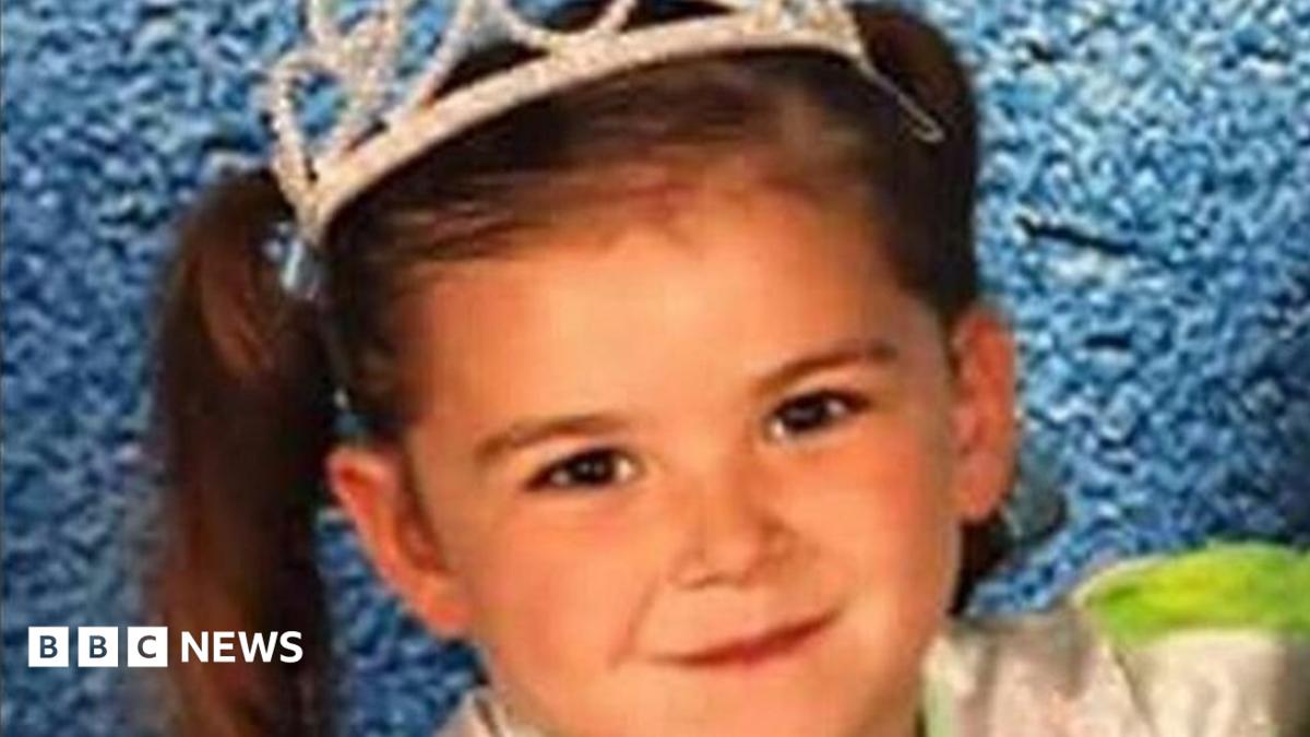 Girl, six, died after doctor 'failed to spot meningitis' - BBC News