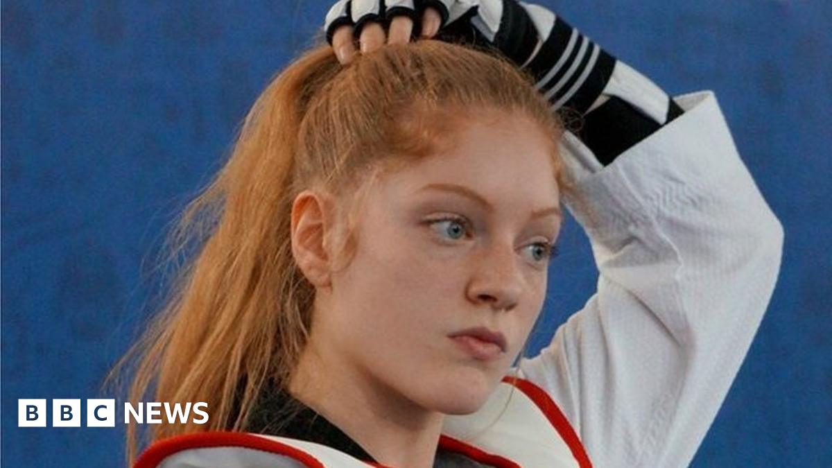'Being born with red hair made me a world champion' - BBC News