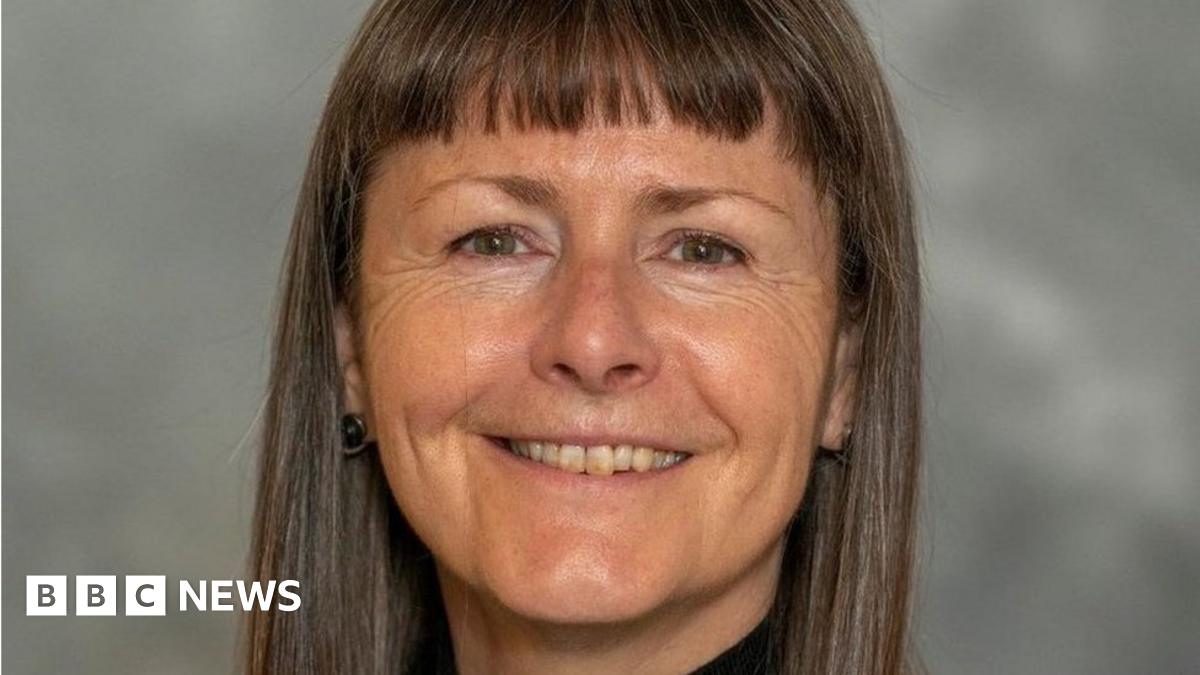 Aberdeen councillor to be investigated over 'New Scot' comment - BBC News