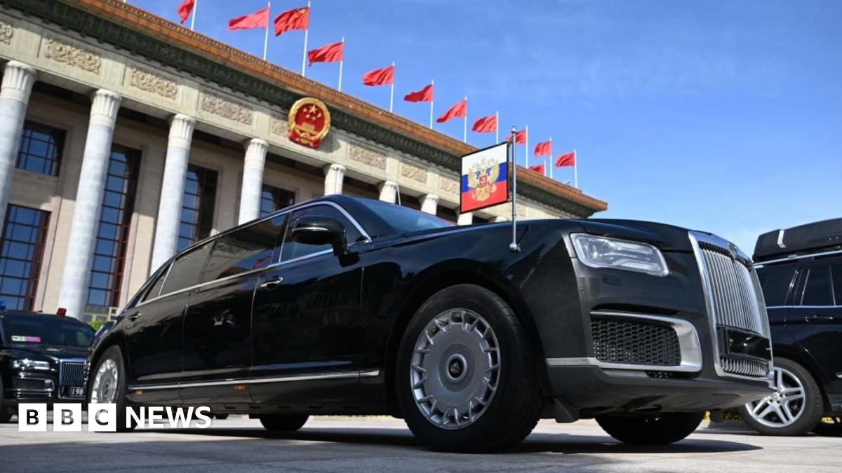 Putin gifts luxury Aurus car to North Korea's Kim - BBC News