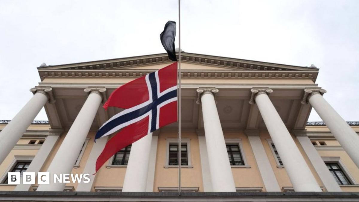 Norway arrests man accused of being Russian spy - BBC News