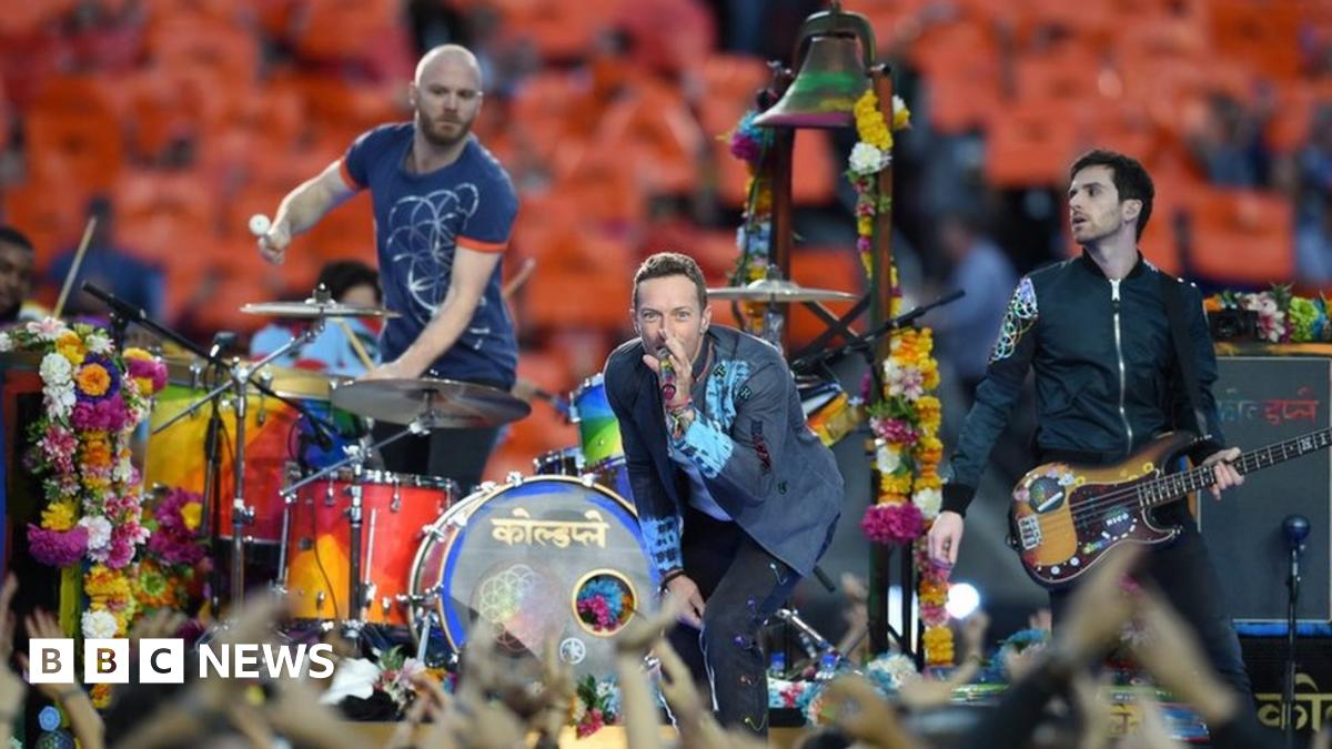 Get ready Exeter, Radio 1's Big Weekend is here - BBC News