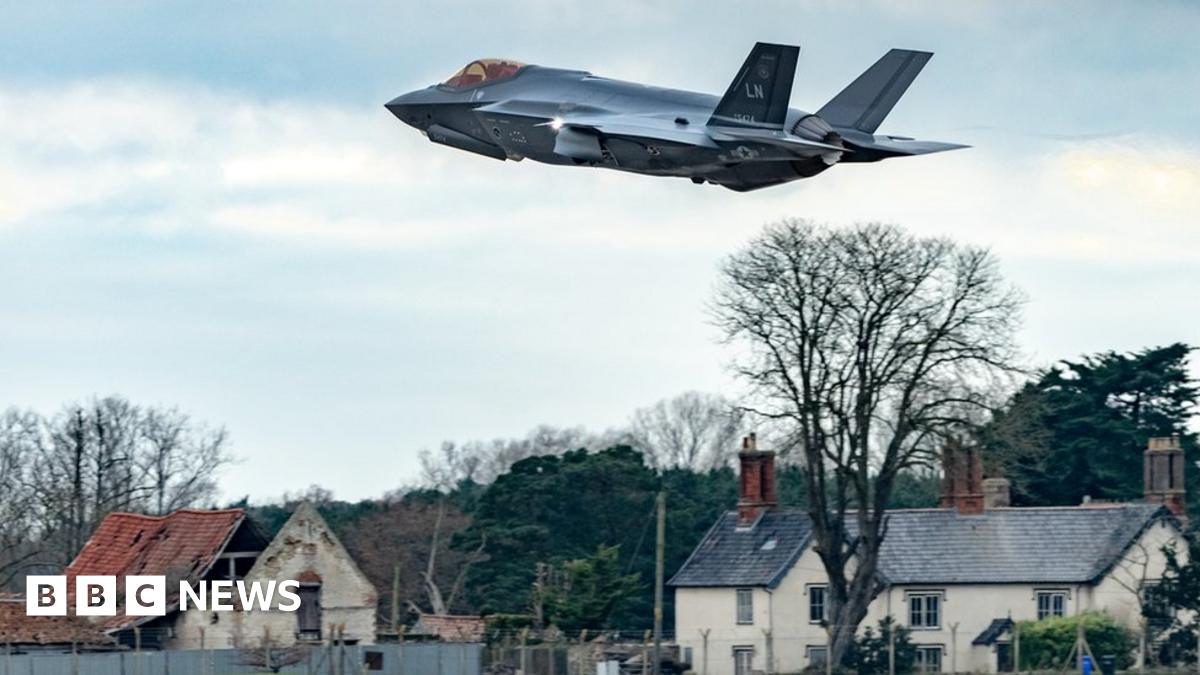 RAF Lakenheath: Plans progress to bring US nuclear weapons to Suffolk ...