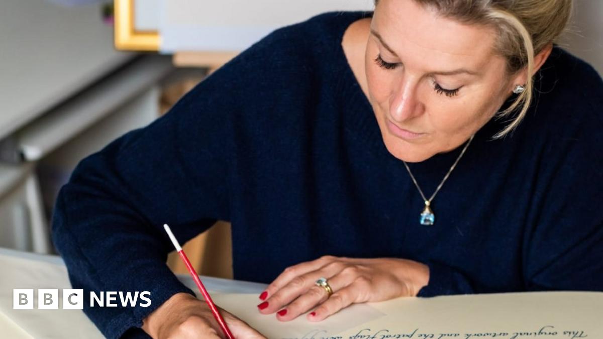 New Year Honours 2023: Military artist says BEM is dream come true ...