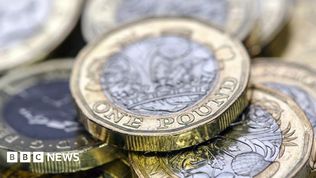Universal basic income in Wales could halve poverty - report - BBC News