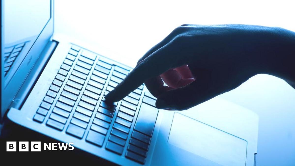 Family sentenced for £2m health insurance card scam - BBC News