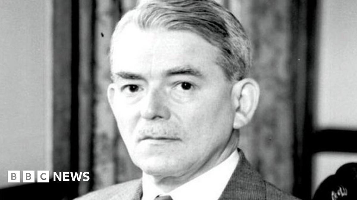 Sir Frank Whittle's son toasts 75th anniversary of first jet flight ...