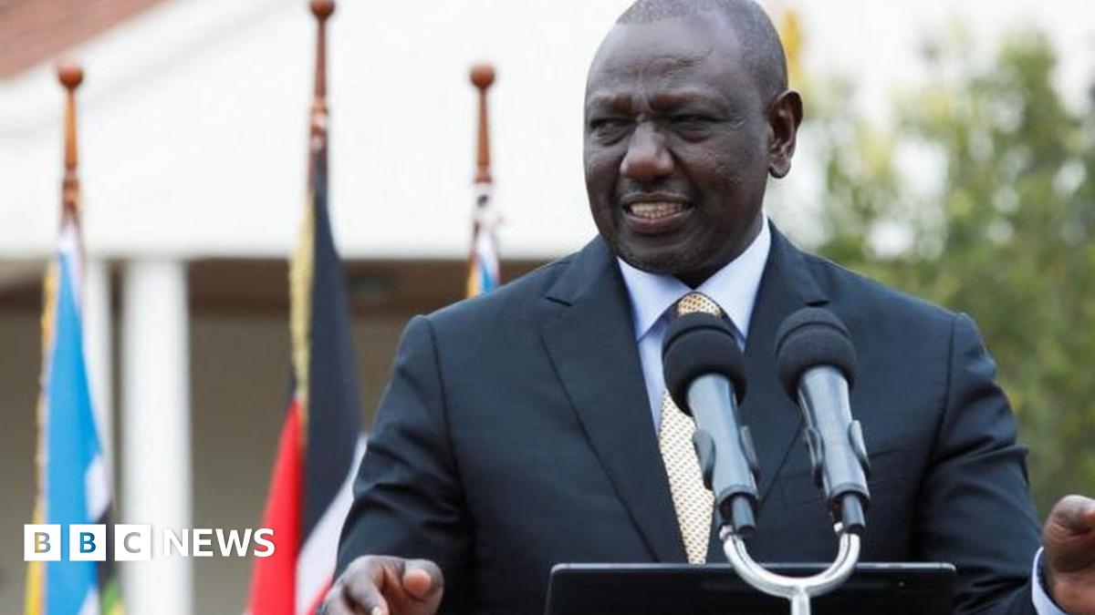 Kenya election: Supreme Court rejects Raila Odinga's challenge to William Ruto's win - BBC News