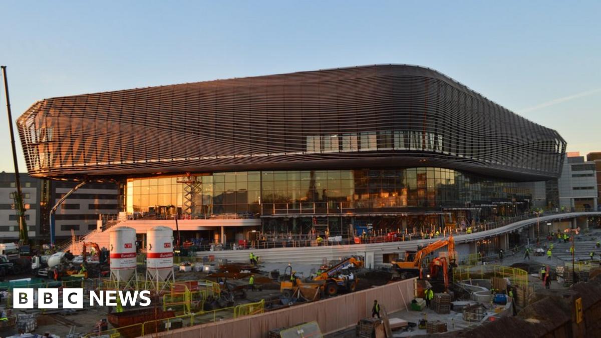 £85m WestQuay Watermark development to open in Southampton - BBC News