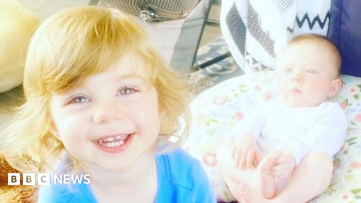 Matilda Sheils: Body found in search for missing US two-year-old - BBC News