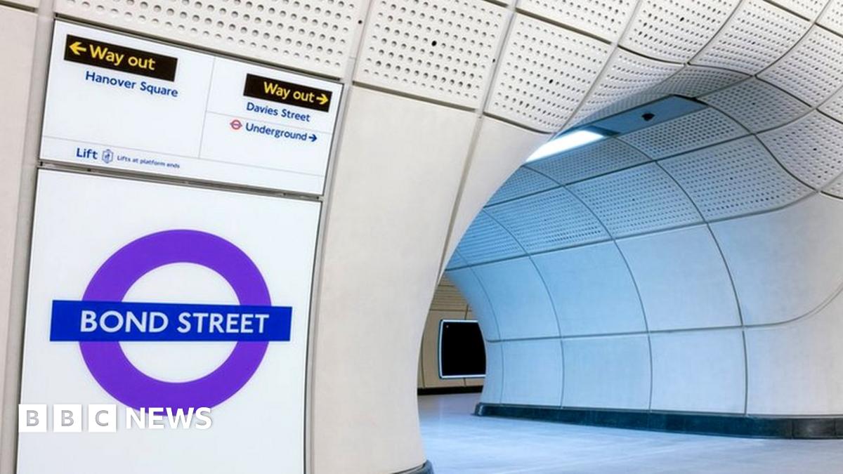 Bond Street station finally opens on Elizabeth line - BBC News