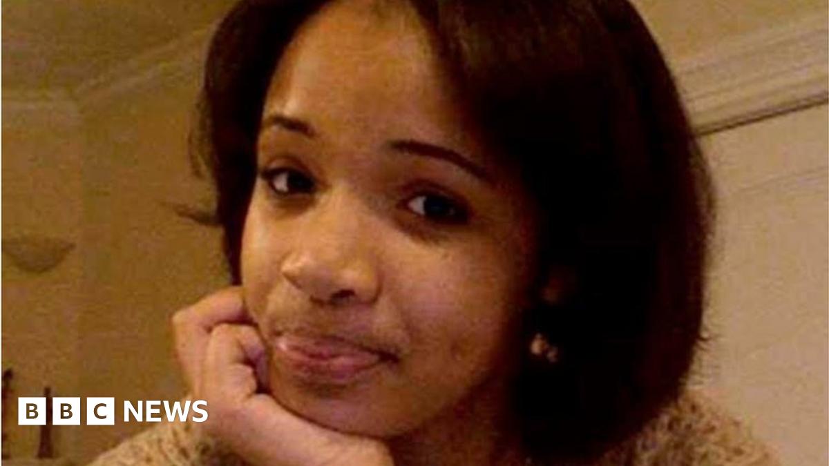 Hadiya Pendleton: Gunman sentenced to 84 years for teen's death - BBC News