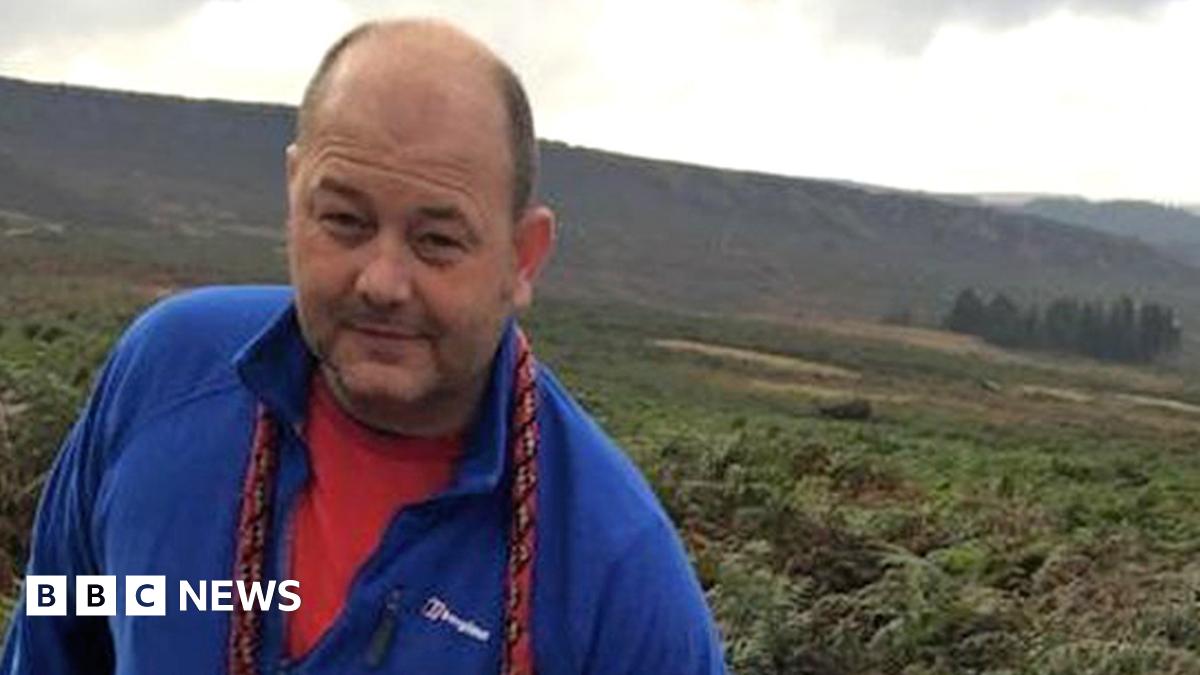 Britons killed abroad: UK support 'patchy' for grieving families - BBC News