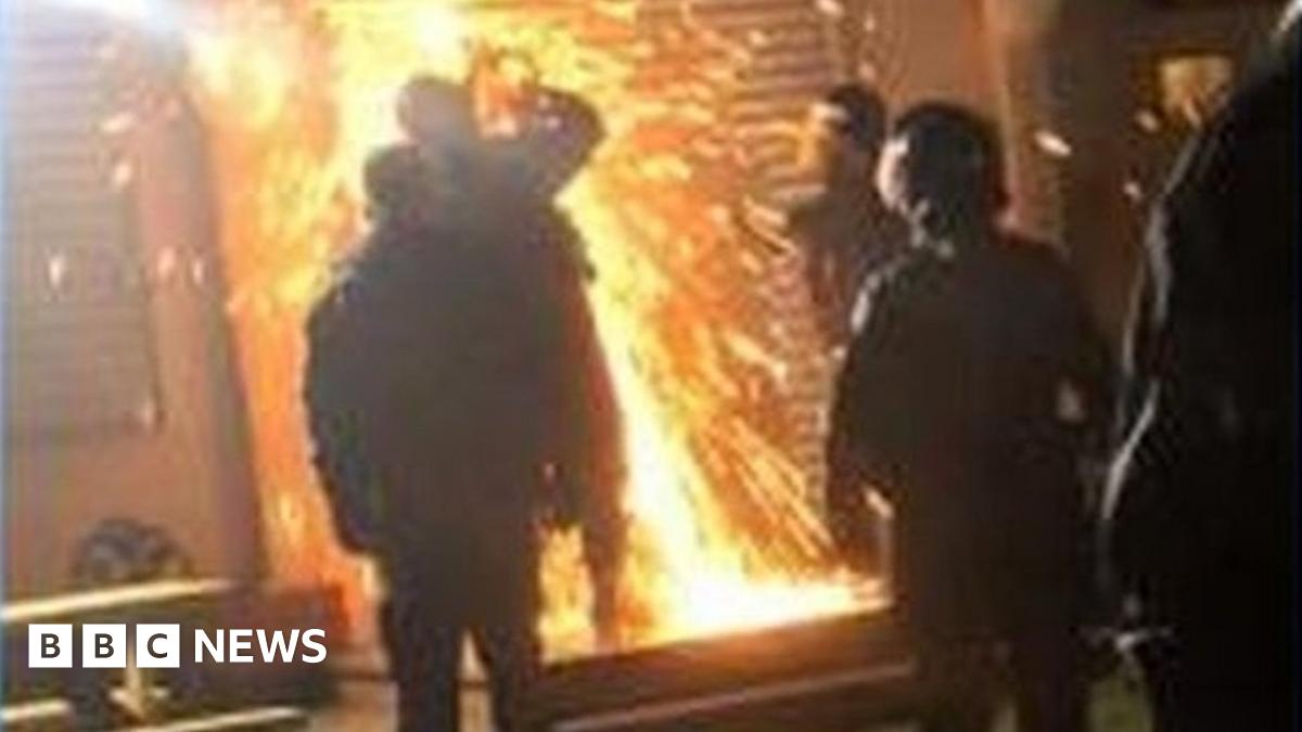 Police blow full-time on Walsall Wood FC lock-in - BBC News