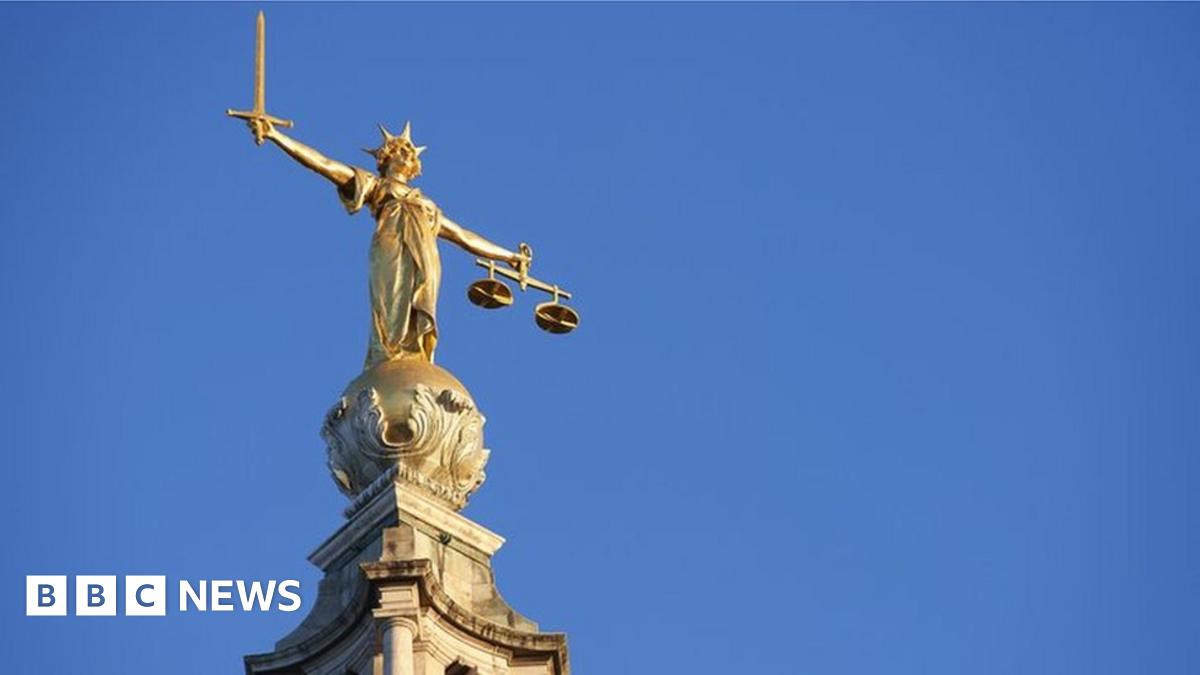 Coventry drug dealer 'nobbled juror and recruited witnesses' - BBC News