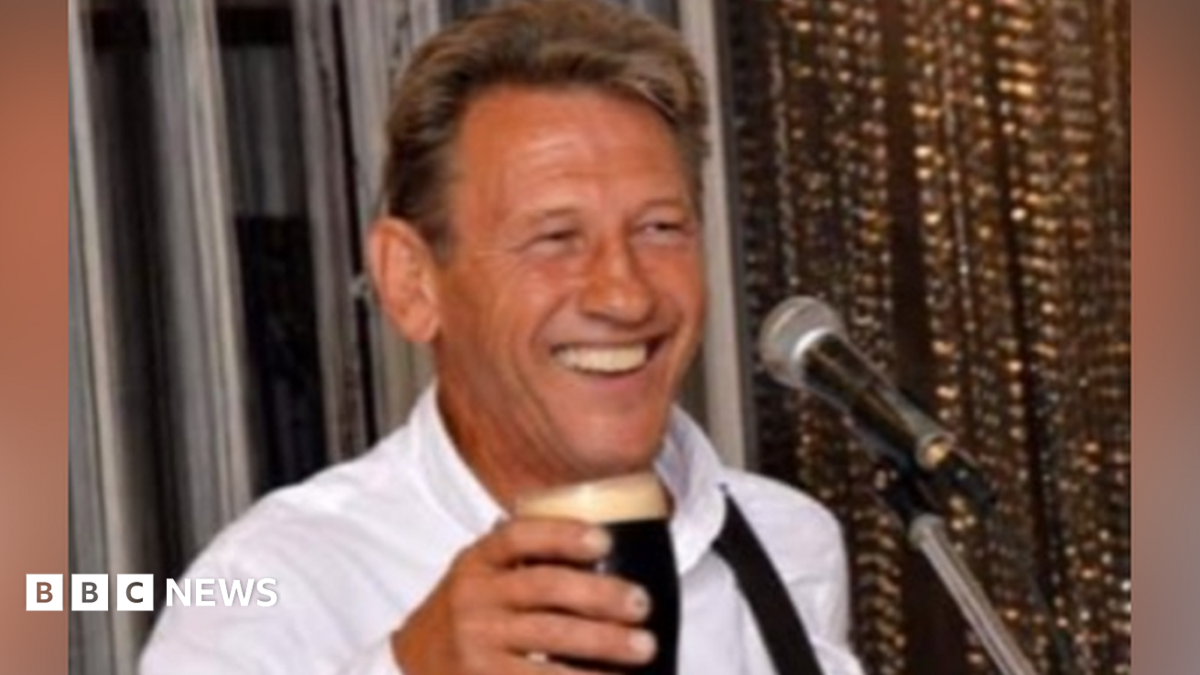 Arrest after popular musician Bill Witham dies - BBC News